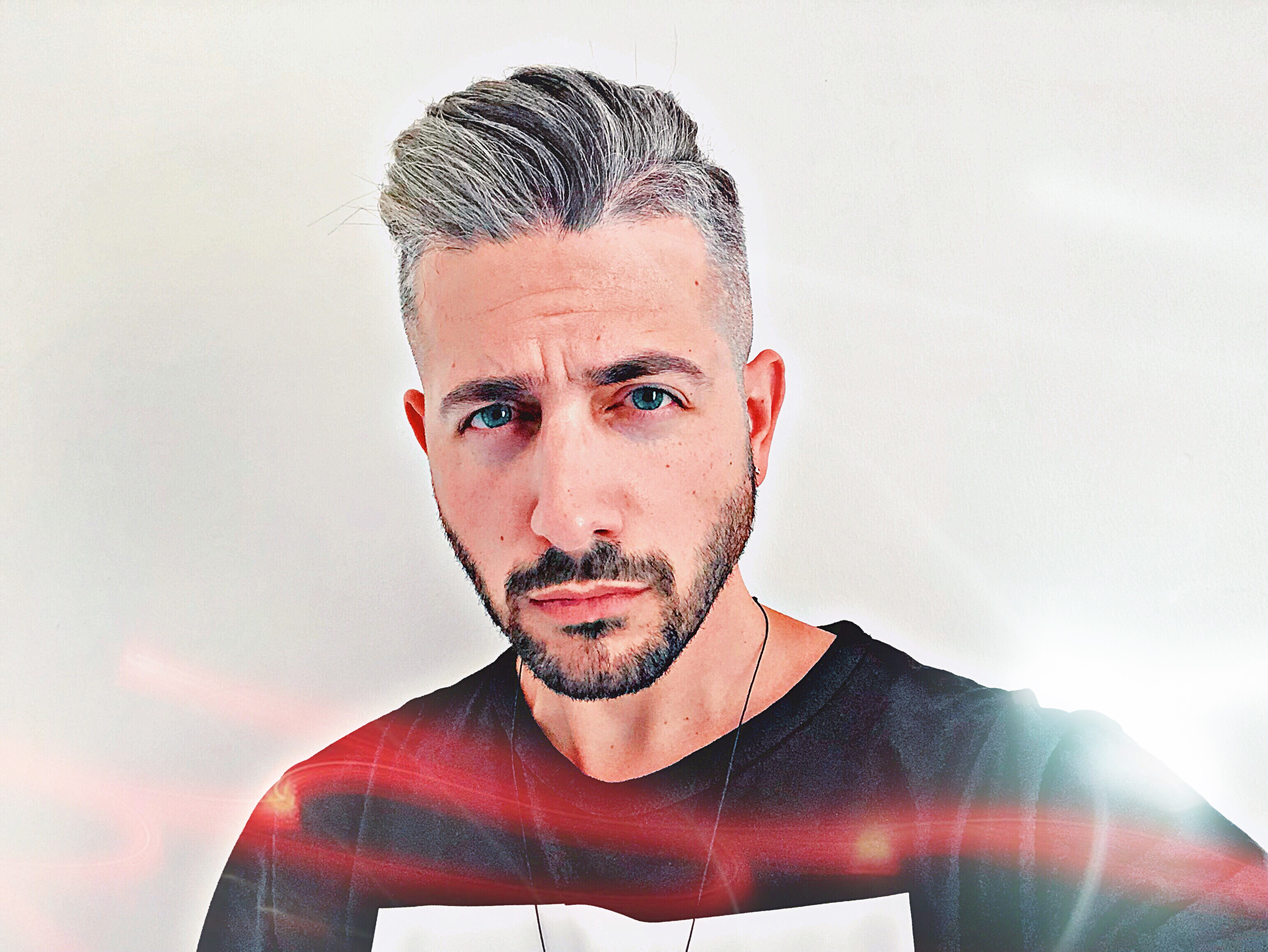 Το Remix του Λαμιώτη Pansil που τα σπάει αυτό το καλοκαίρι! - Lamia Report