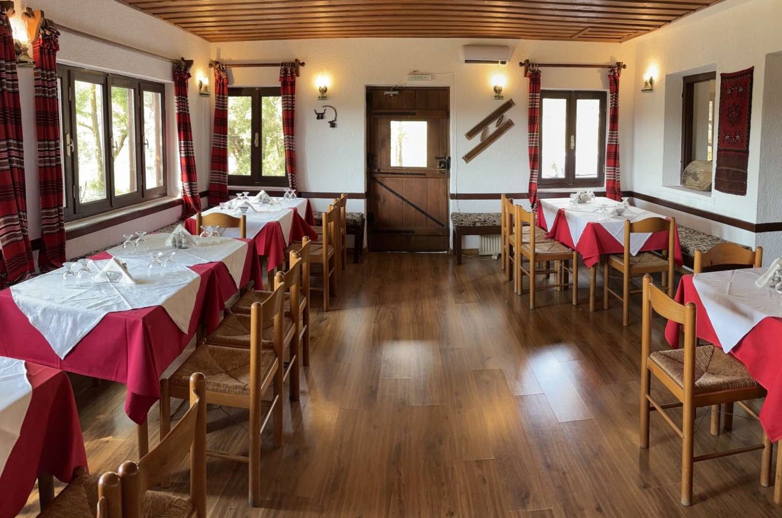 DeepSeek: Τι είναι και πώς λειτουργεί το αντίπαλο δέος της Open AI ...