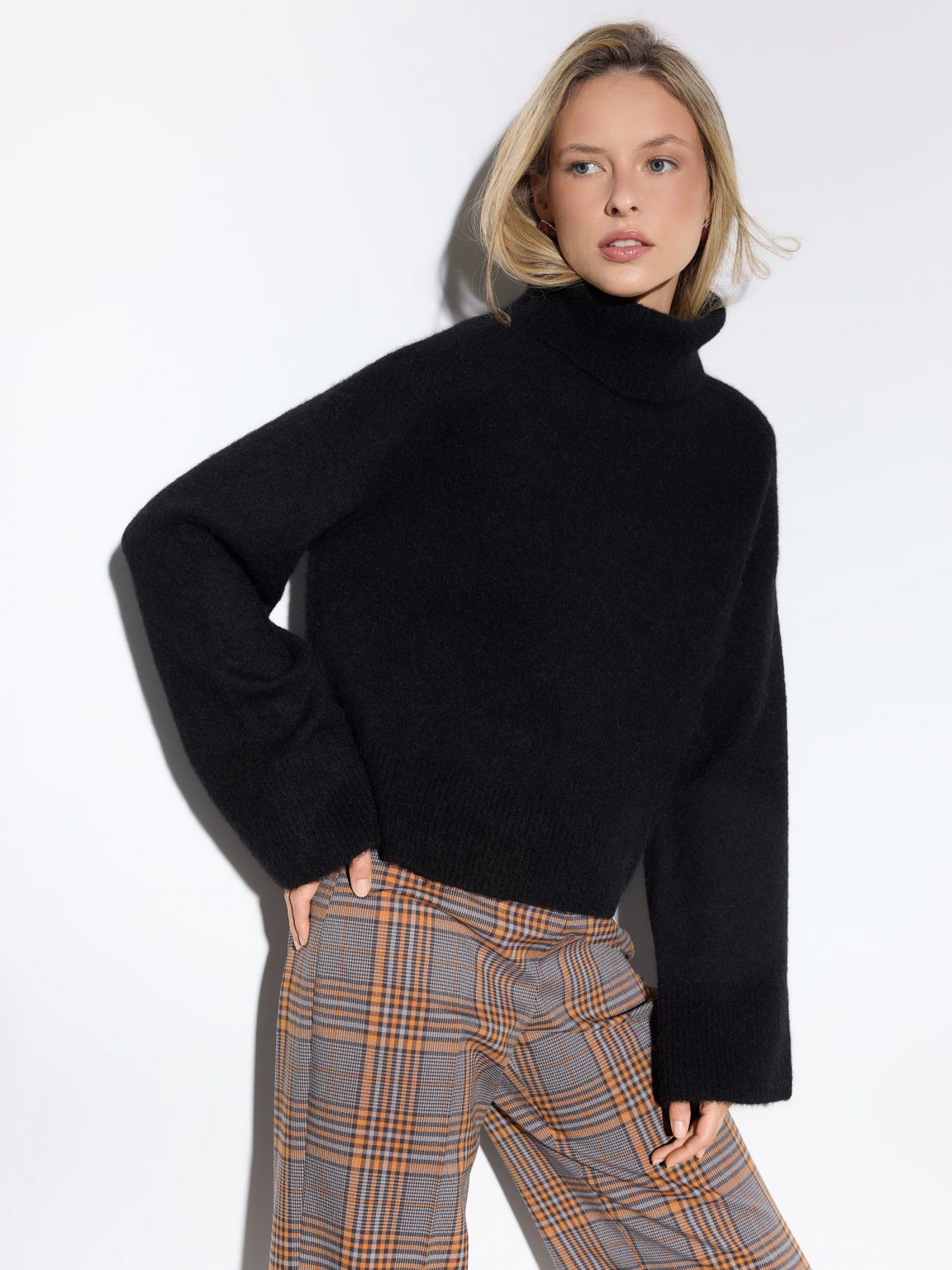 Οδηγός για τα πιο μοντέρνα χρώματα Φθινόπωρο - Χειμώνας 2025 - Lamia Report